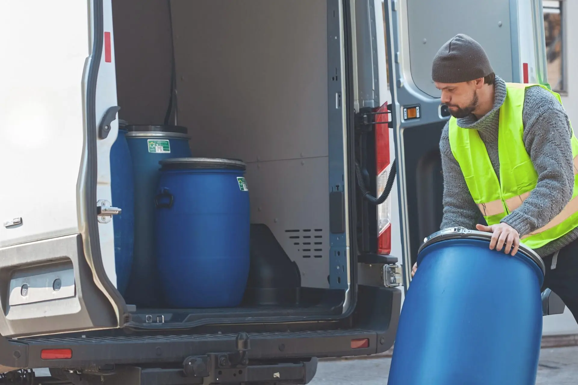 Prevent Used Cooking Oil Theft in UK Hospitality | Quatra UK